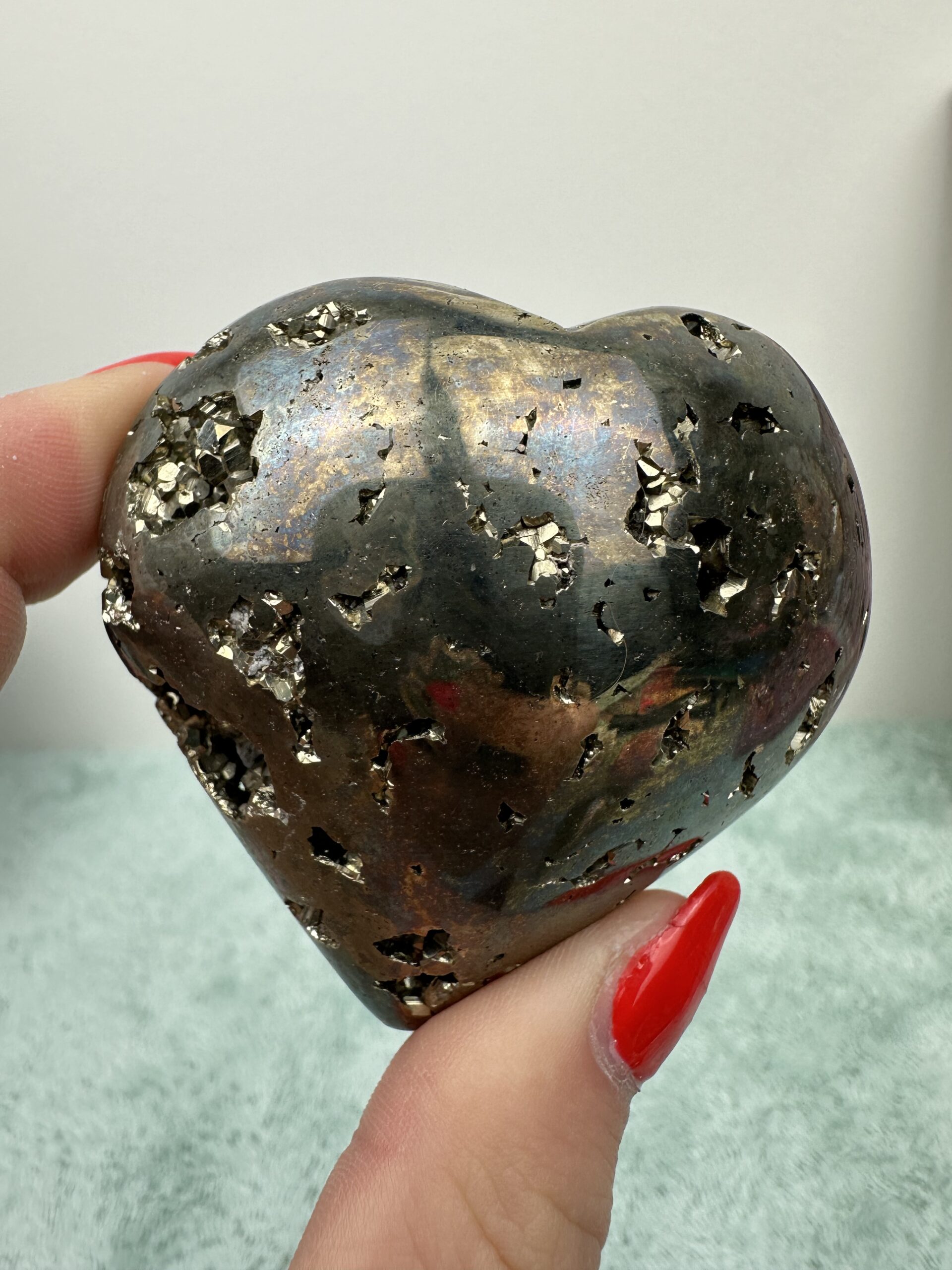 Pyrite Heart – Teddy's Tarot